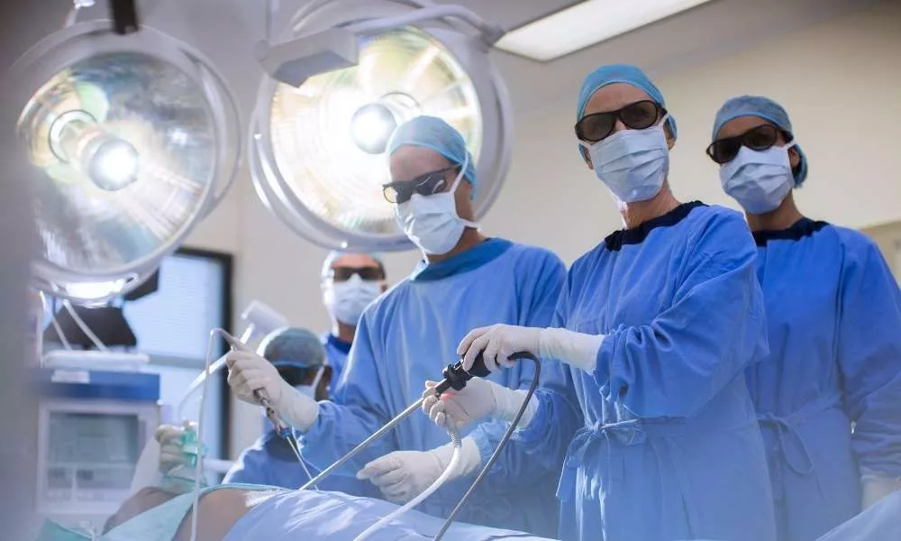 BESS vs. Traditional Open Spine Surgery: A Comparative Analysis - USA ...